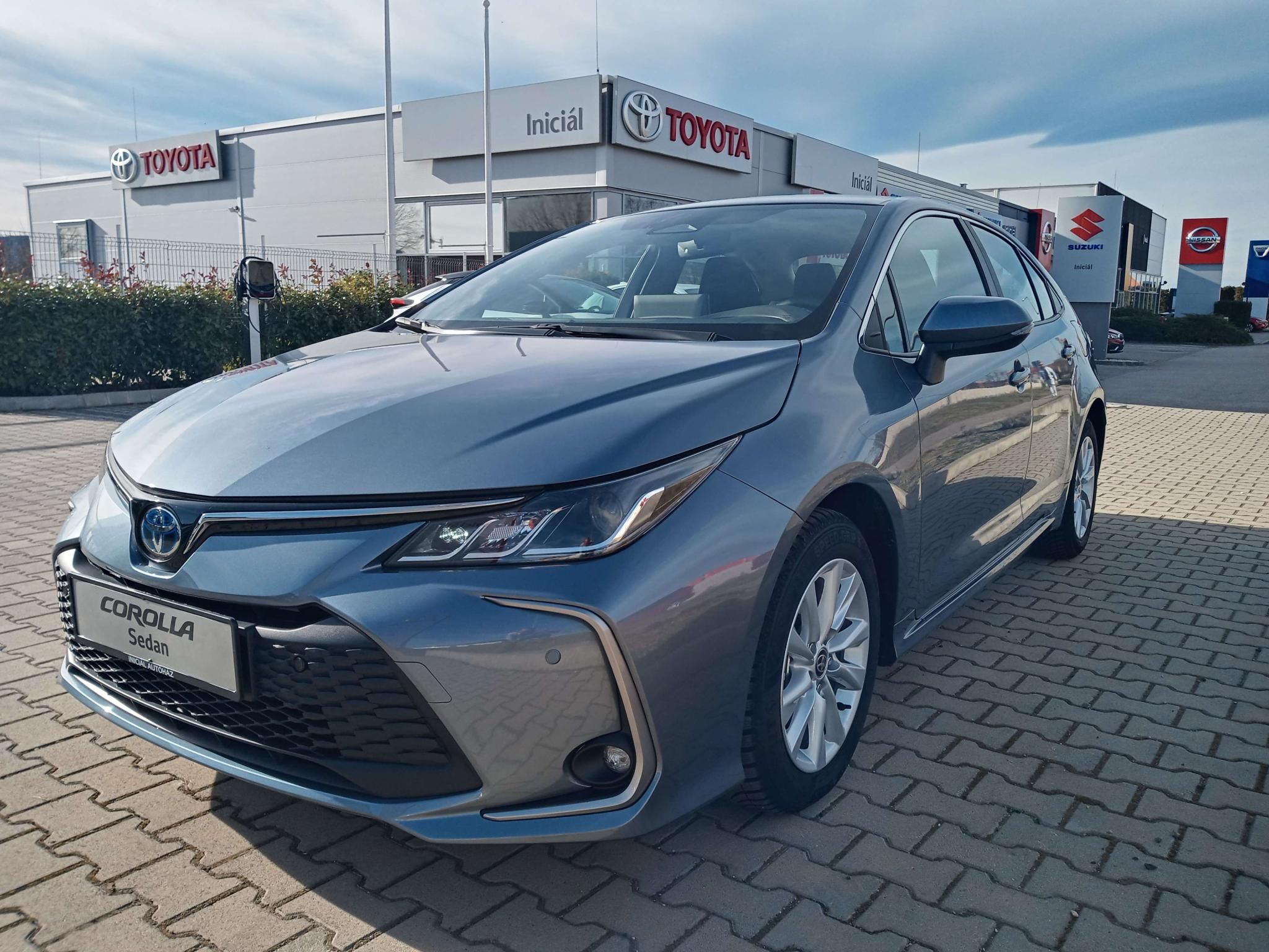 Autó ajánlat Toyota Corolla 1.8 Benzin 2024 10 990 000 Ft bruttó Toyota ...